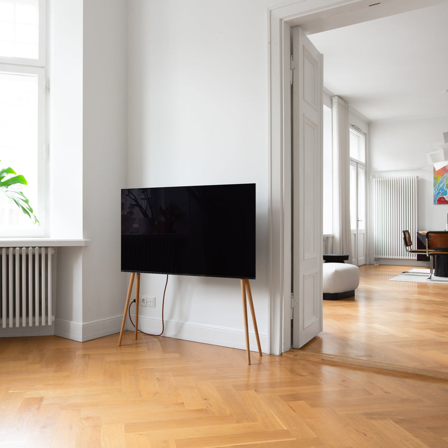 OAK / Natural Oil Wax 42"-55" - JALG TV Stands